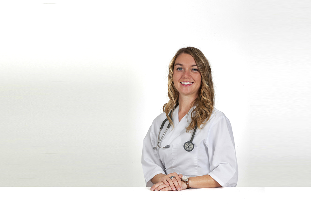 Veterinary career natural progression for Manitoba student - WCVM Today ...
