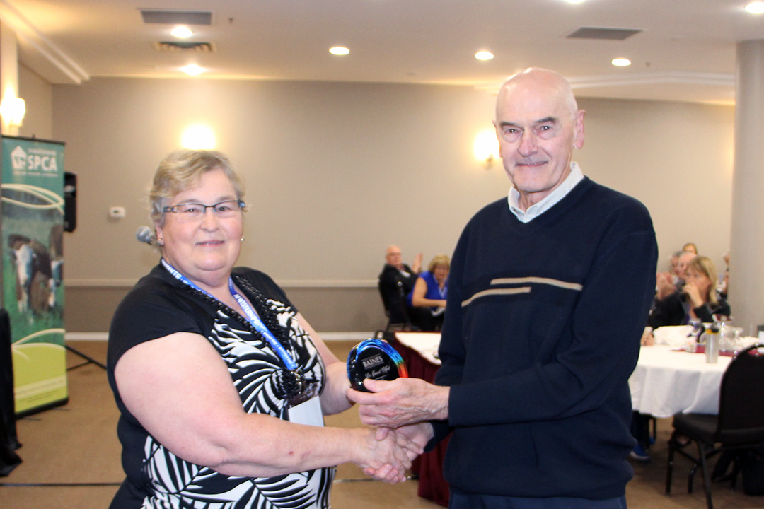 Sask. SPCA recognizes WCVM alumnus - WCVM Today - Western College of ...